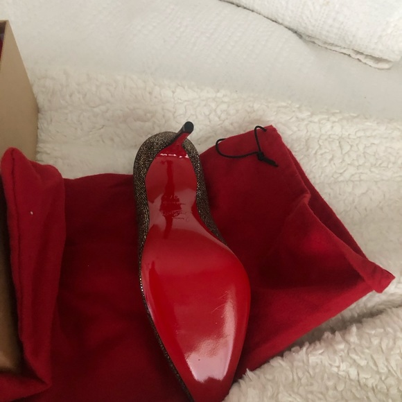 Christian Louboutin | Shoes | Gold Metallic New Red Bottoms | Poshmark